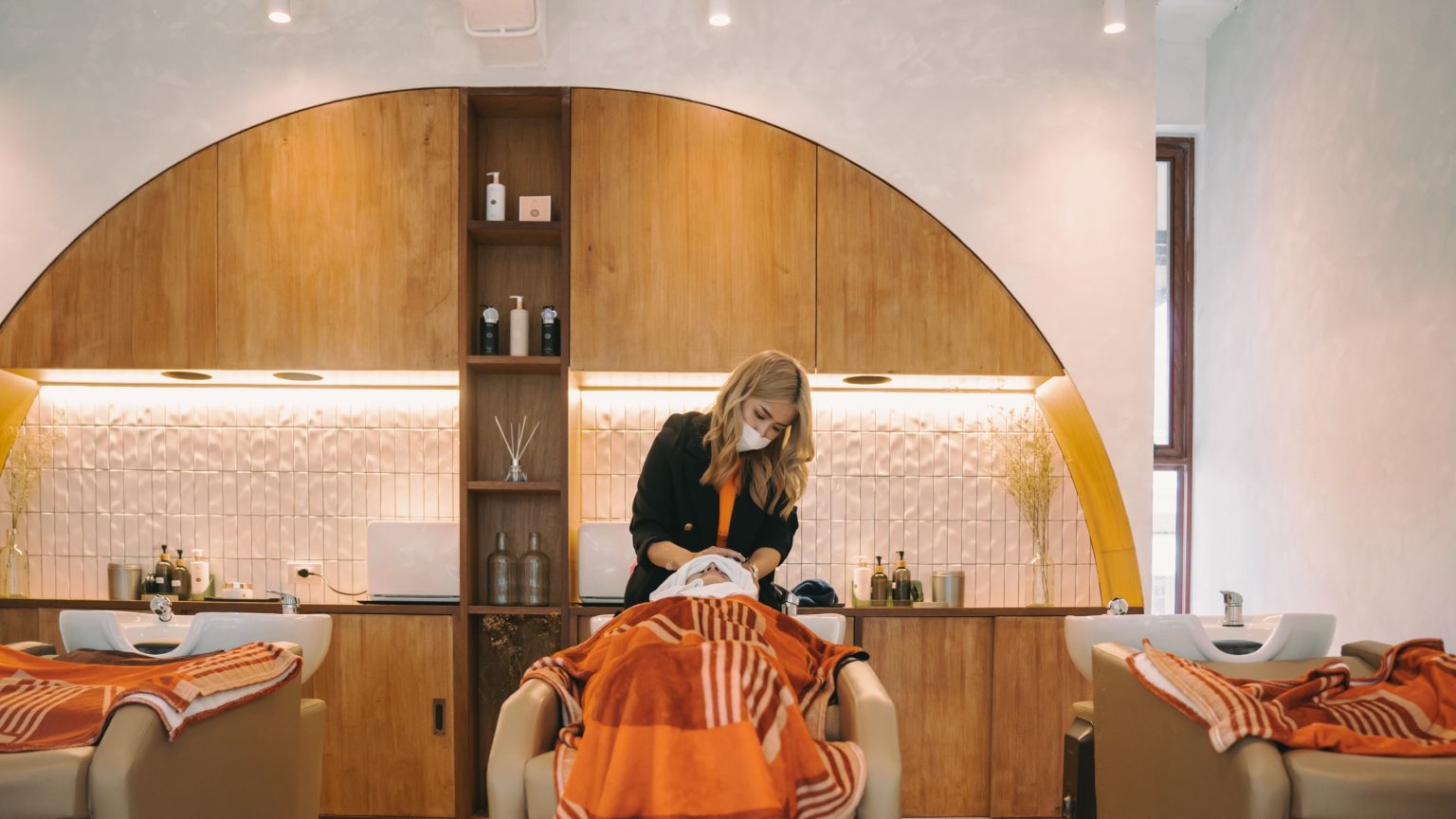 Grand opening Rapi-rabi Ploenchit 💐🧡 By Rapi-rabi - Rapirabi